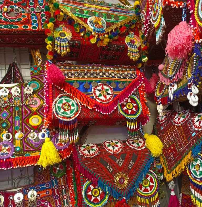 Pakistani Handmade Bags Sindhi, Balochi, Cholistani Embroidery - Blanketto